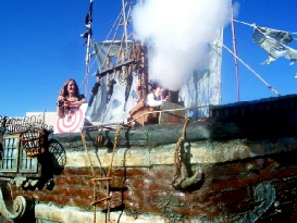 Ship & Cannons!